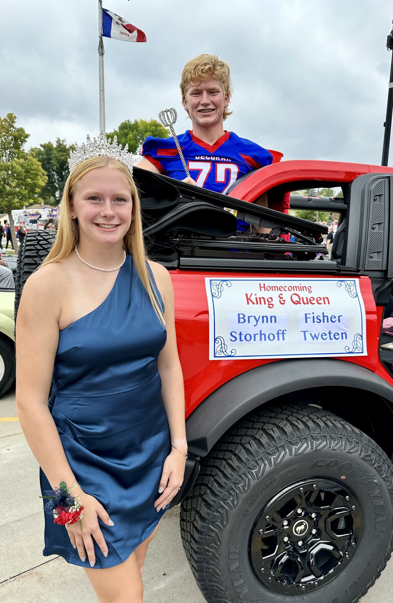 Decorah High School Crowns Homecoming King and Queen – Decorah ...